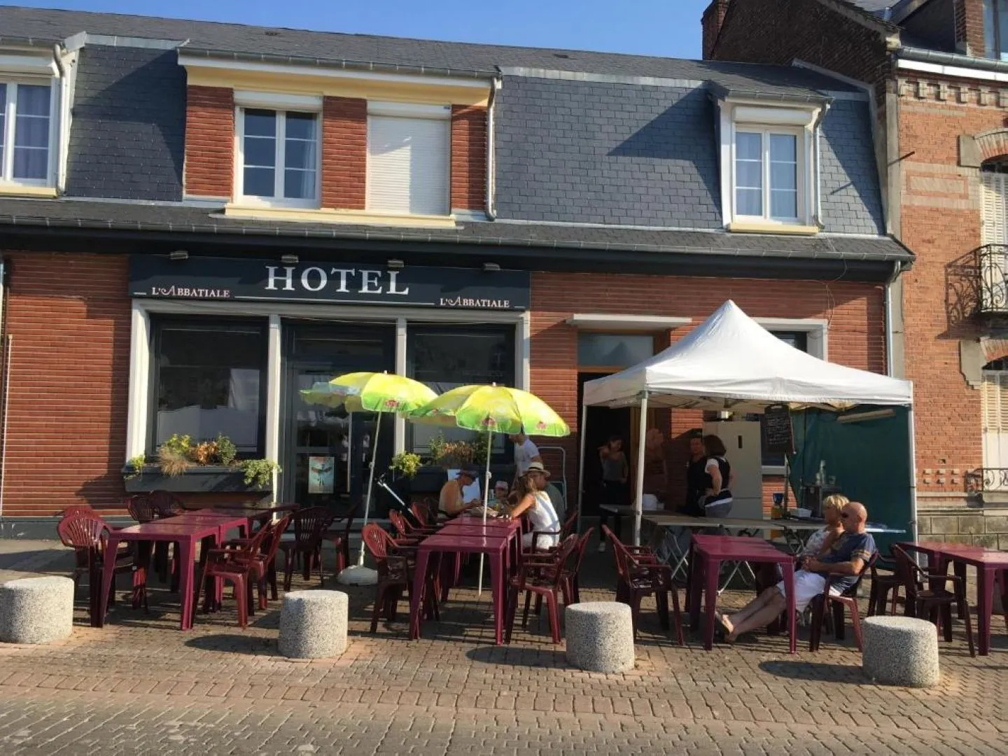 Hôtel avec restaurant traditionnel Amiens